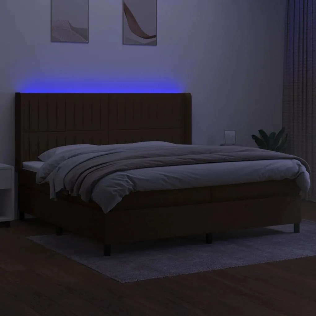 Box spring postel s matrací a LED tmavě hnědá 200x200 cm textil 3138504