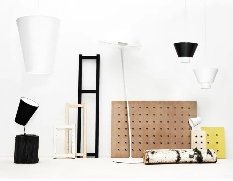 LND Design LTF250 Stolní lampa, bílá