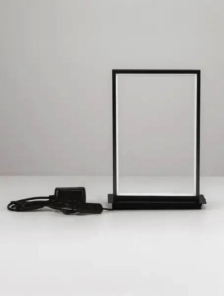 Designová stolní lampa Alis