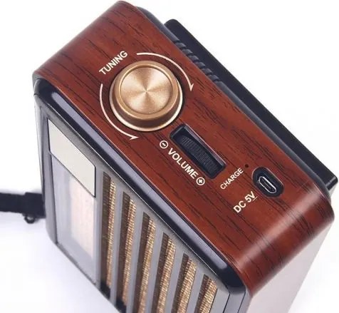 Solární retro rádio s USB, TF slotem, LED lampičkou - CMiK MK-193BT - Olivové