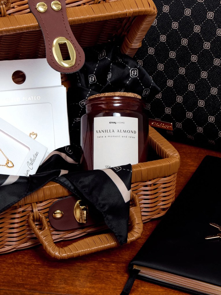 Sinsay - Svíčka Vanilla Almond - hnědá
