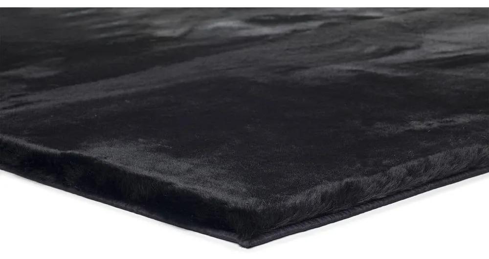 Černý koberec Universal Fox Liso, 160 x 230 cm