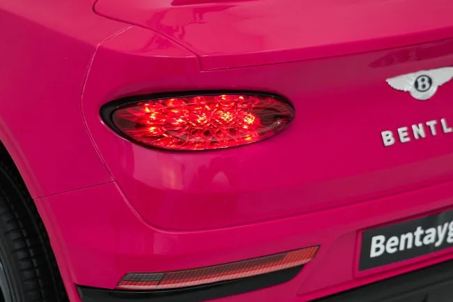 Elektrické autíčko Bentley Bentayga S růžové