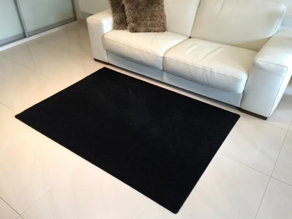 Kusový černý koberec Eton 120 x 170 cm