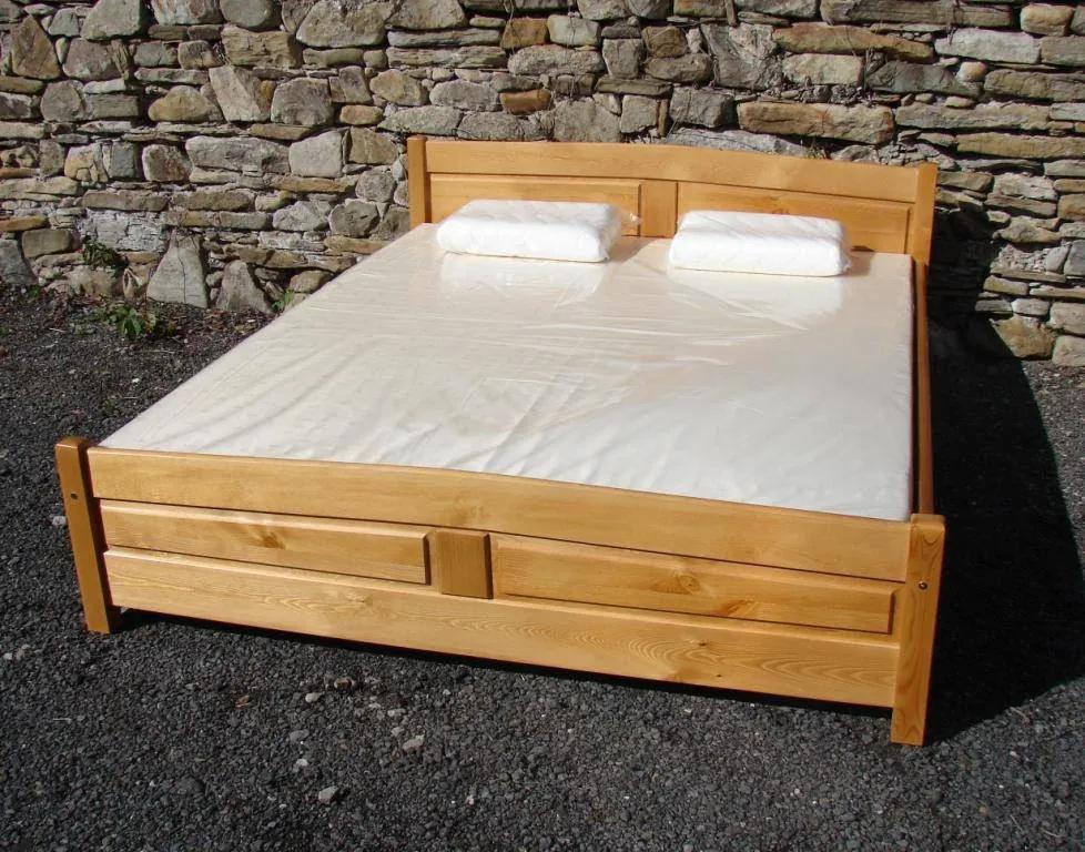 Via-nábytek Postel PEGAS masiv borovice 160 x 200 Povrchová úprava postele: Moření odstín ořech