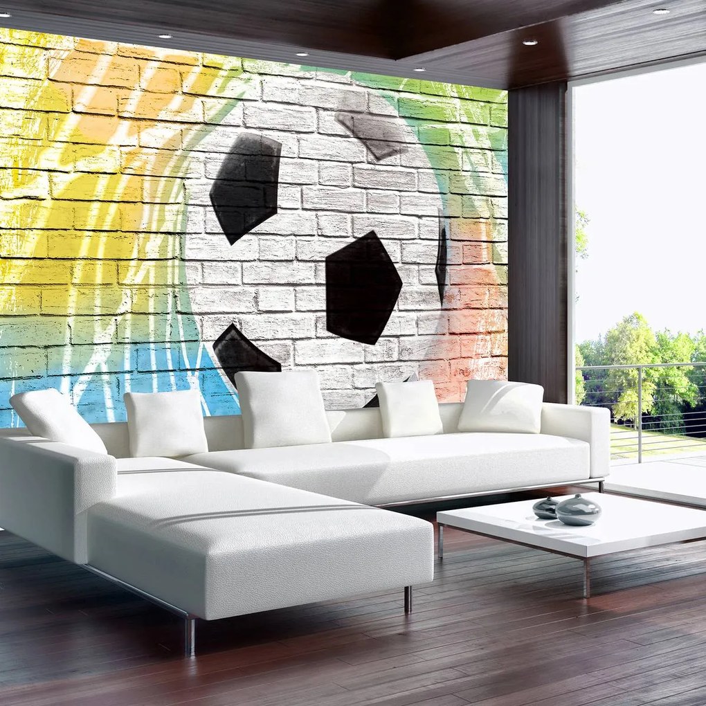 Fototapeta - Graffiti - fotbal na cihlové zdi (152,5x104 cm)