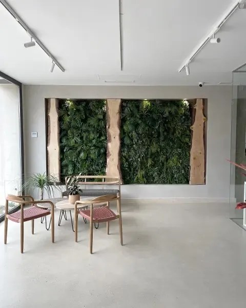 Vertical garden Chemaora