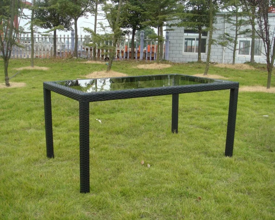 Tradgard RATAN 41186 Zahradní stolek se skleněnou deskou 150x90cm