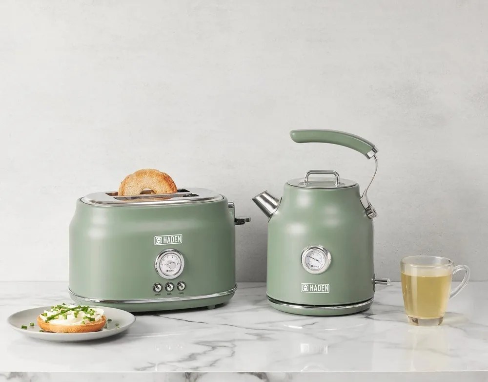 Zelená rychlovarná konvice z nerezové oceli 1,7 l Dorset – Haden