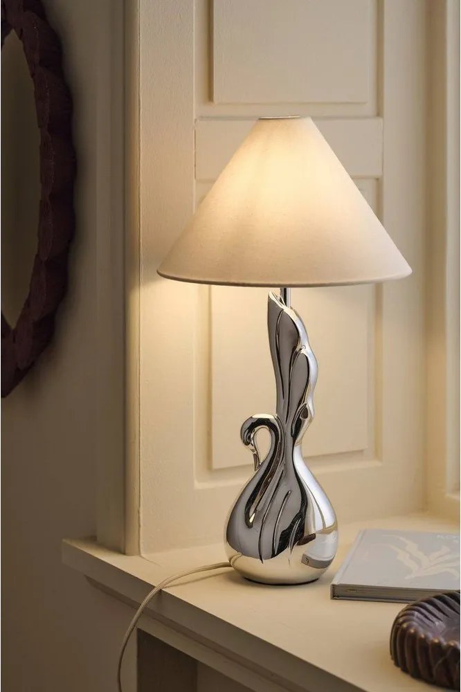 Bílá/ve stříbrné barvě stolní lampa z polyresinu (výška 53 cm) Swan – Ellos Home