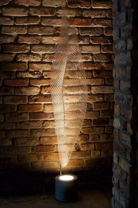 Artemide – stojací lampa Cosmic Leaf - Cosmic Leaf