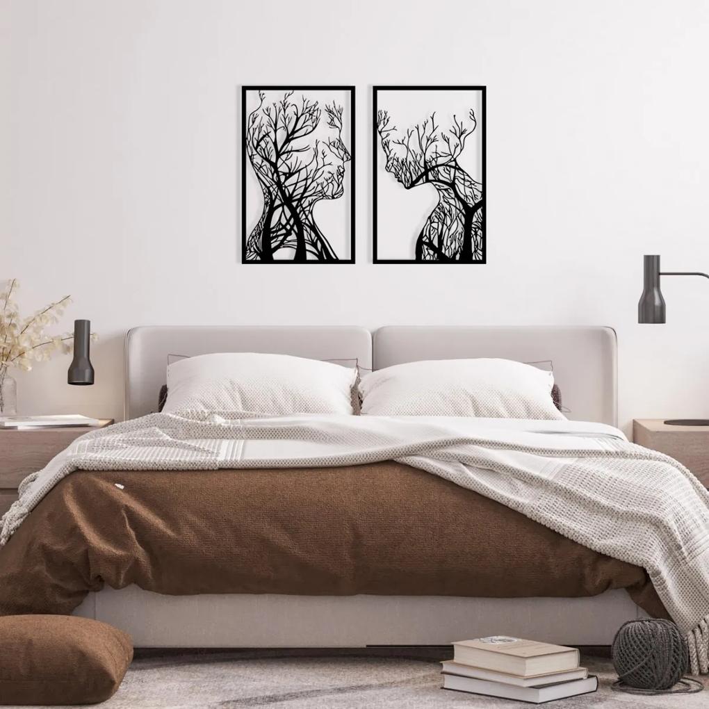 Nástěnná kovová dekorace Lidské profily ve stromech 86x63 cm černá