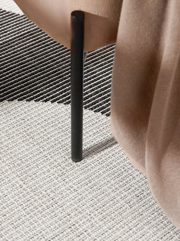 NORTHRUGS, Kusový koberec Duet Bowen 106244 Black/White kruh - na ven i na doma, 160x160 (průměr) kruh, černobílá, chodba / předsíň