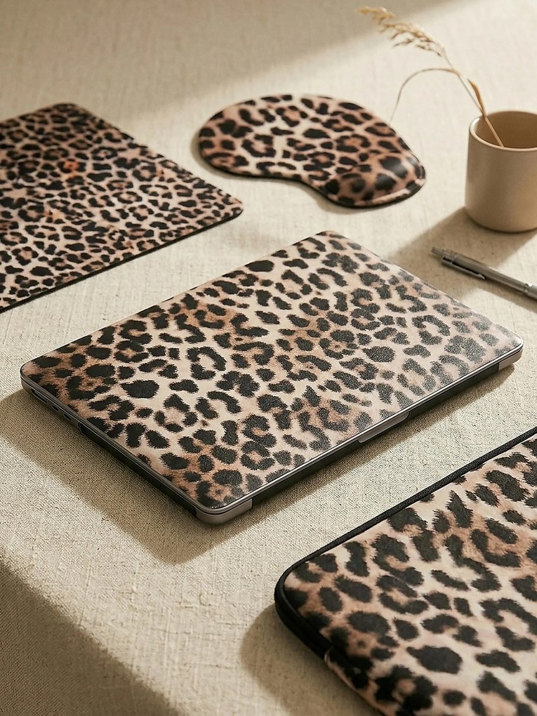 Sinsay - Samolepka na notebook s leopardím vzorem - hnědá