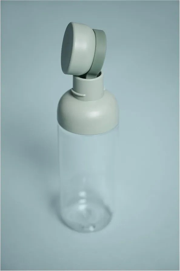 Šalvějově zelená tritanová lahev 700 ml Vita – Mepal