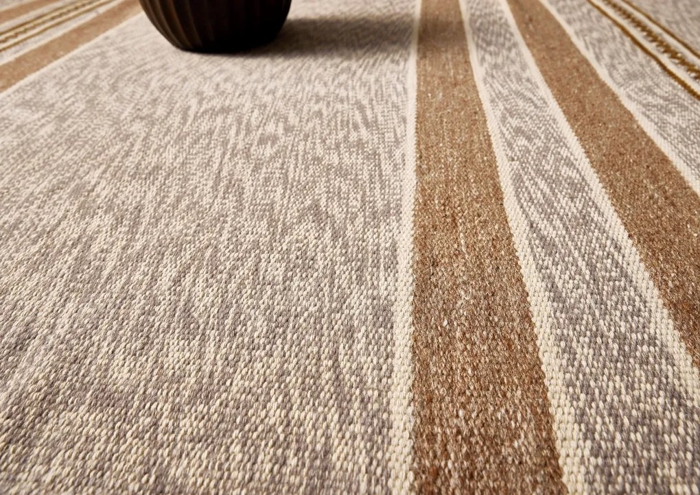 Diamond Carpets koberce Ručně vázaný kusový koberec Wild West DESP HL62 Natural Brown - 200x290 cm