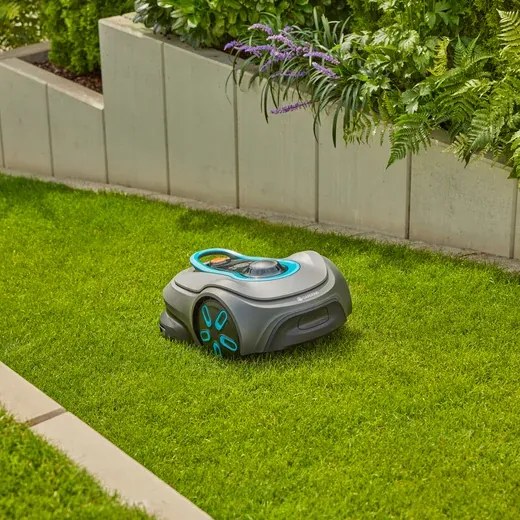 © 2024 - 2025 GARDENA Robotická sekačka smart SILENO free, 600 m²