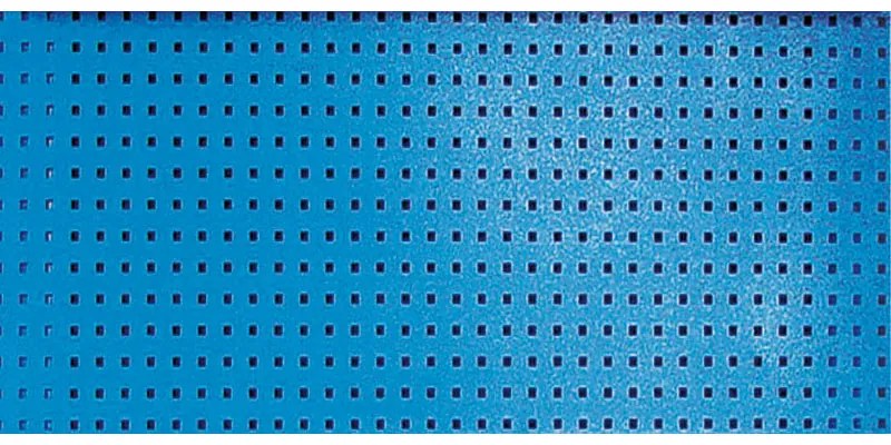 Perforovaný zadní panel na nářadí k pracovním stolům GD, otvory 10 x 10 mm, rozteč 38 x 38 mm, modrá