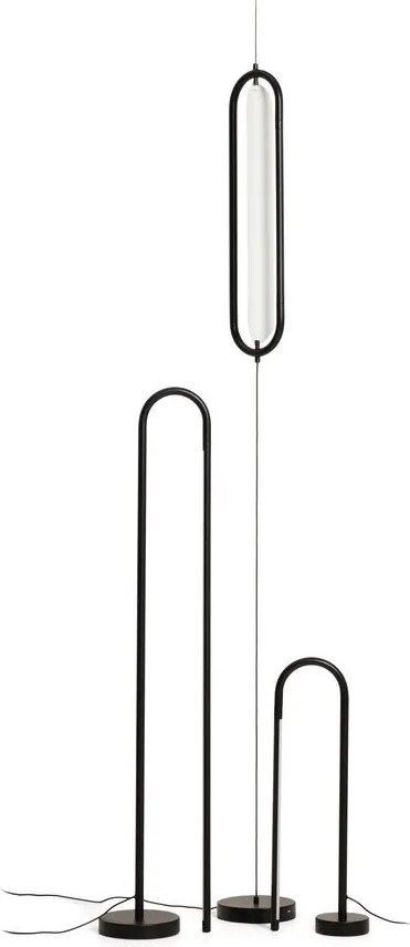 Černá LED stojací lampa (výška 120 cm) Bow – Kave Home