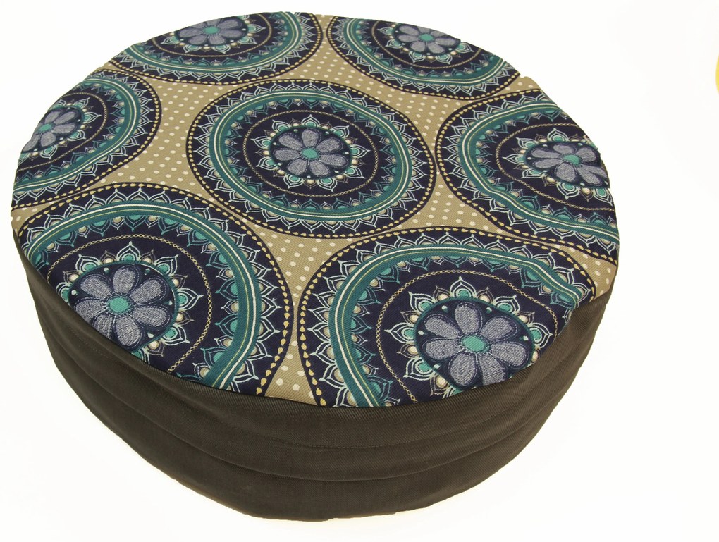 S radostí - vlastní výroba Meditační sedák s modrou mandalou - šedý Velikost: ∅30 x v25 cm