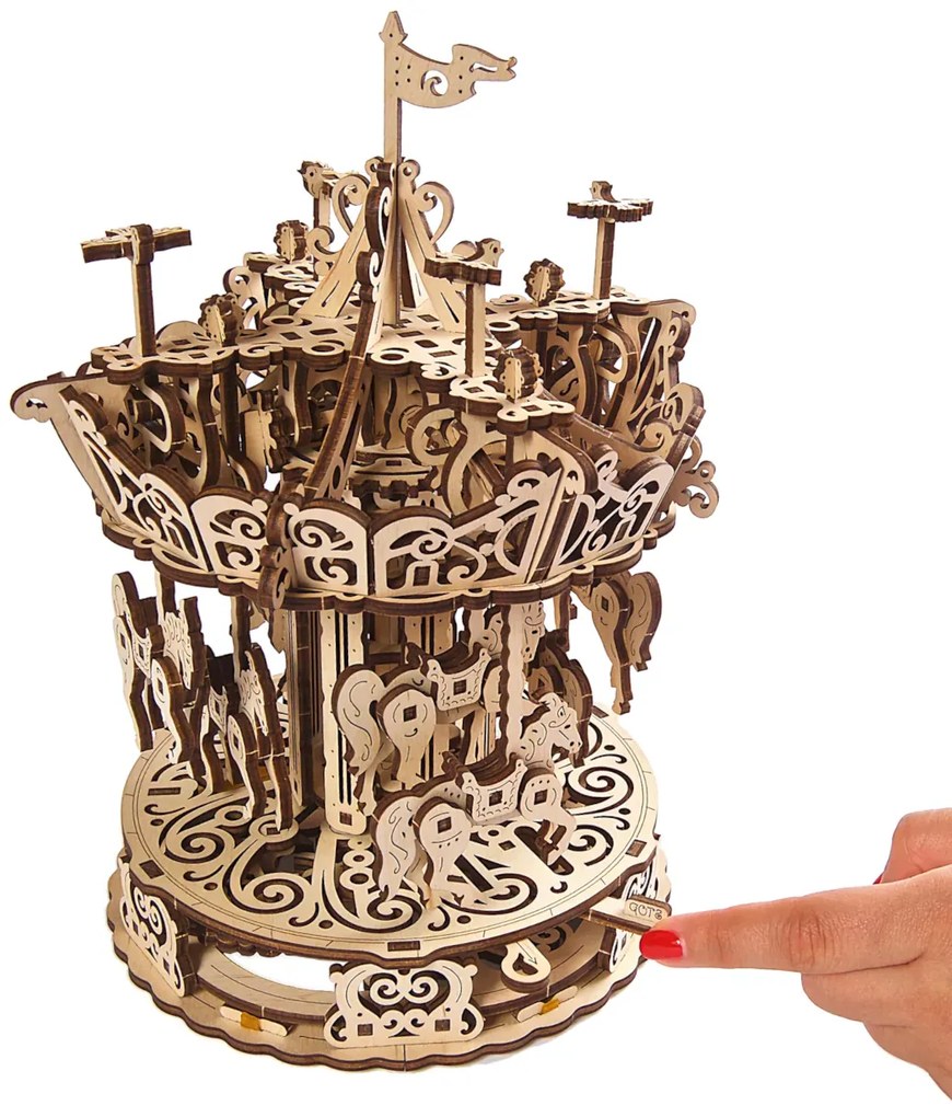 Ugears 3D dřevěné mechanické puzzle Kolotoč