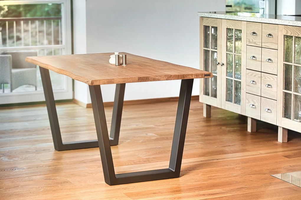 Wooded Jídelní stůl Austin z masivu DUB 160x90 cm