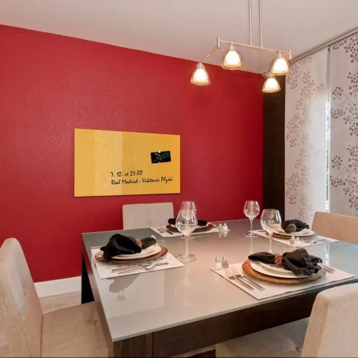 Žlutá neapolská skleněná magnetická tabule do restaurace Smatab® - 48 × 48 cm