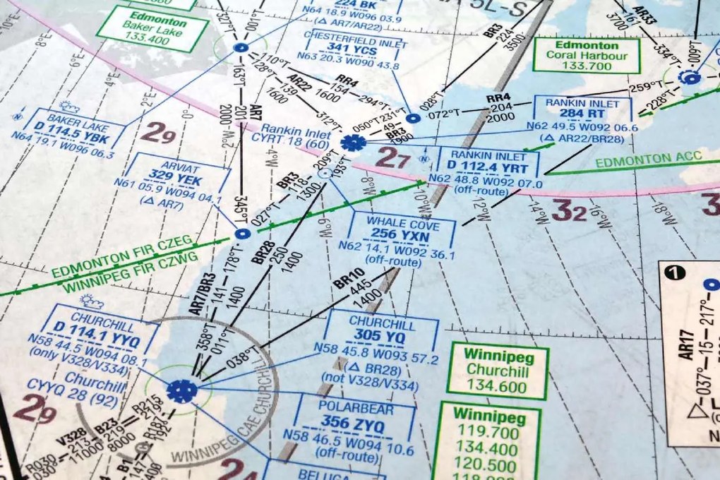 DIMEX | Samolepicí vliesová fototapeta na zeď Mapa navigace letadel MA-5-1492 | 375 x 250 cm | zelená, modrá, bílá