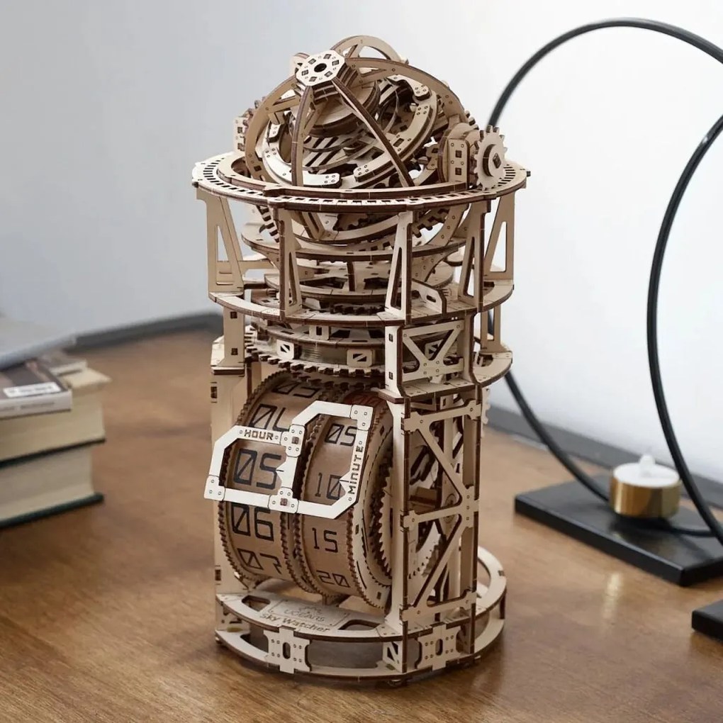 Hračka Ugears 3D dřevěné mechanické puzzle Hodinový strojek s tourbillonem [6950377]