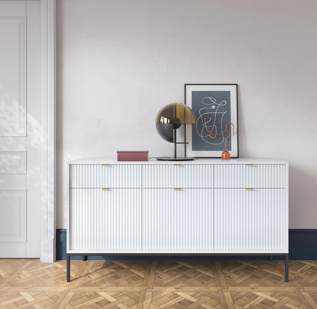 PSK Komoda NEMO KSZ154, Bílá 154 cm Dekor nohou: Černé