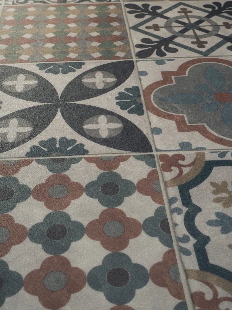 Beaulieu International Group, PVC podlaha - lino Livitex Retro 2793, na míru, šíře 3m,4m, vícebarevná, filc, chodba / předsíň