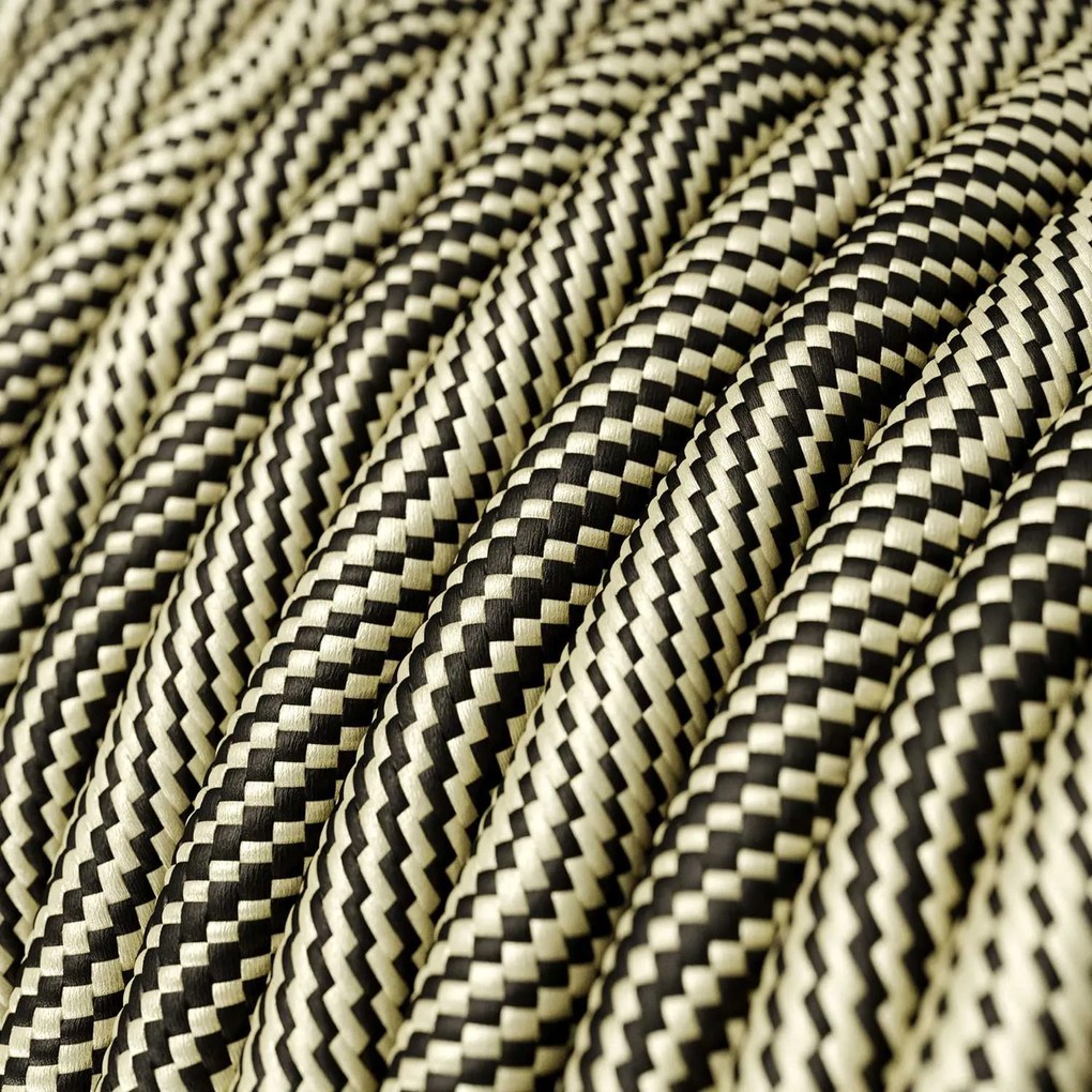 creative cables Závěsné svítidlo s textilním kabelem a vroubkovanou hliníkovou objímkou pro stínidlo Barva: Mosaz