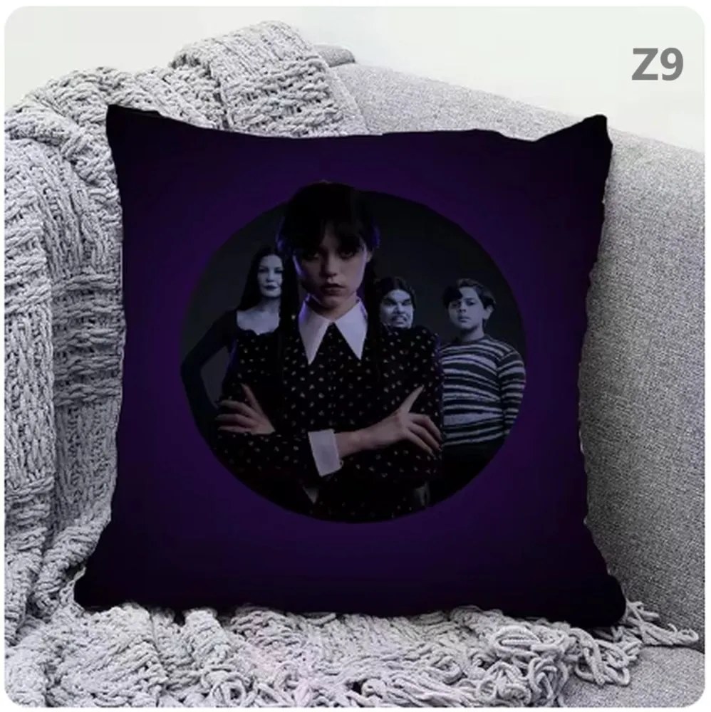 Potah na polštářek s potiskem ze seriálu Wednesday Addams Motiv: z9, Velikost: 50X50 cm