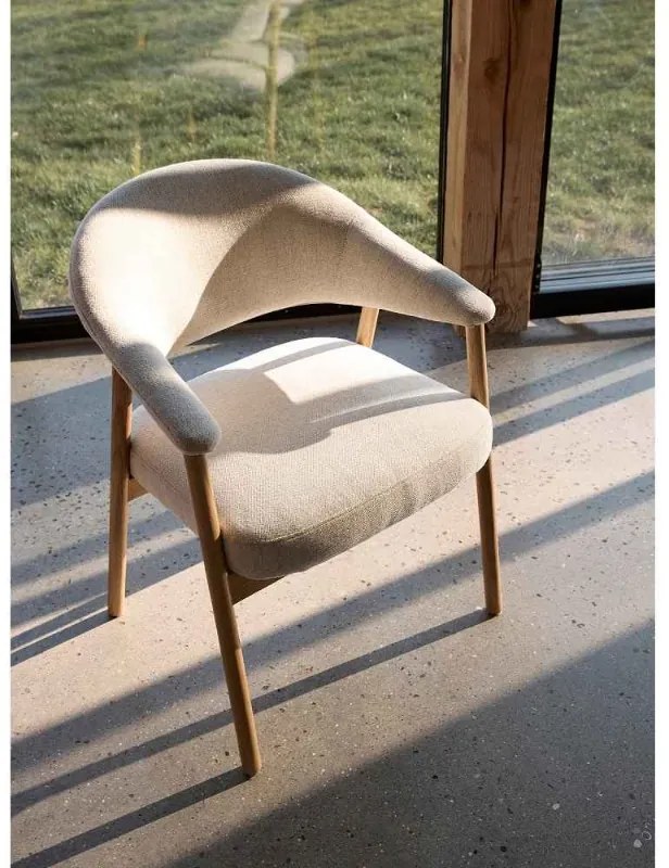 Designová jídelní židle Jacqueline přírodní dub