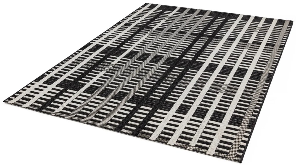 Tribeca Design Kusový koberec Granton Black Grid Rozměry: 160x230 cm
