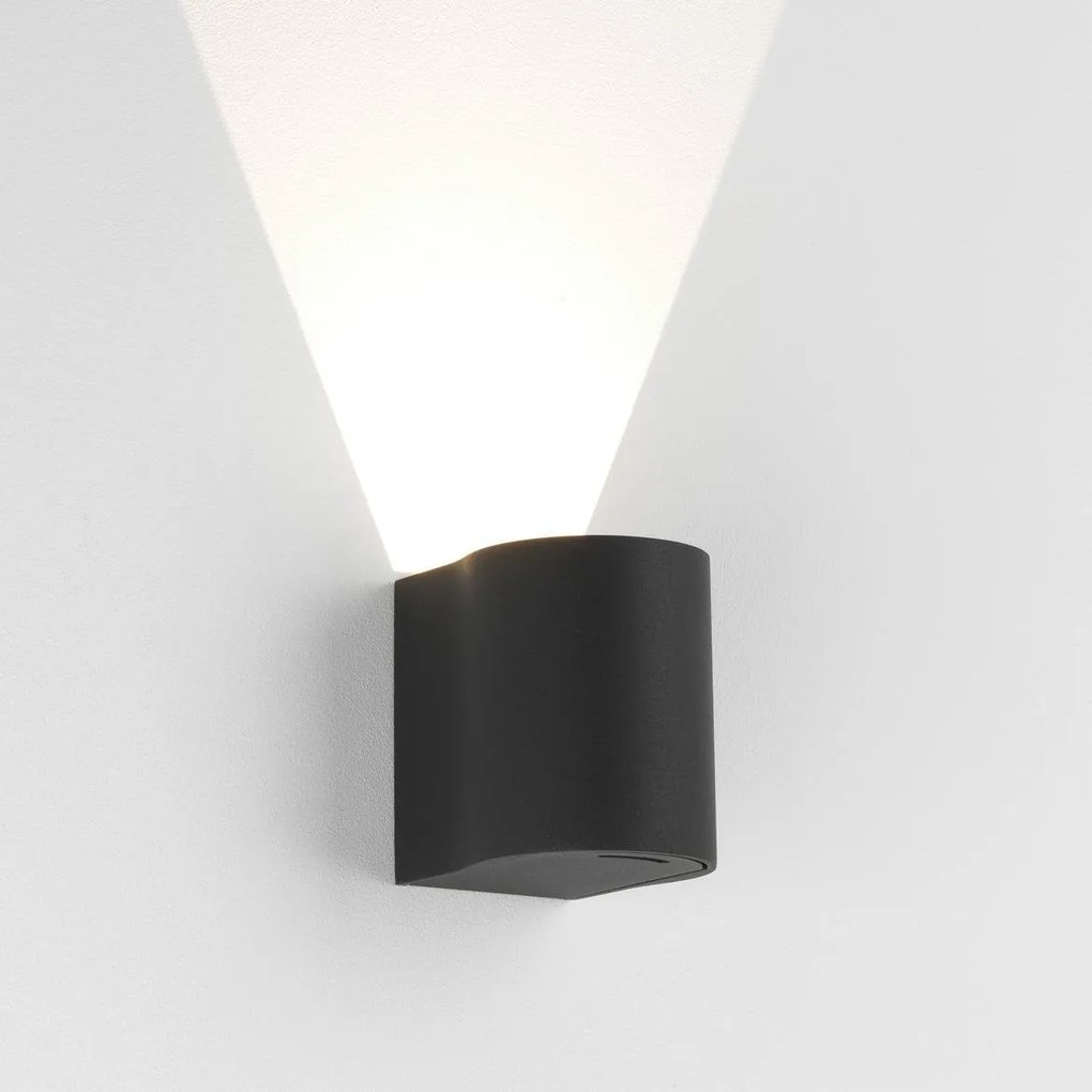 AST 1384003 Venkovní nástěnné svítidlo Dunbar 100 LED 3.7W 3000K černá - ASTRO Lighting
