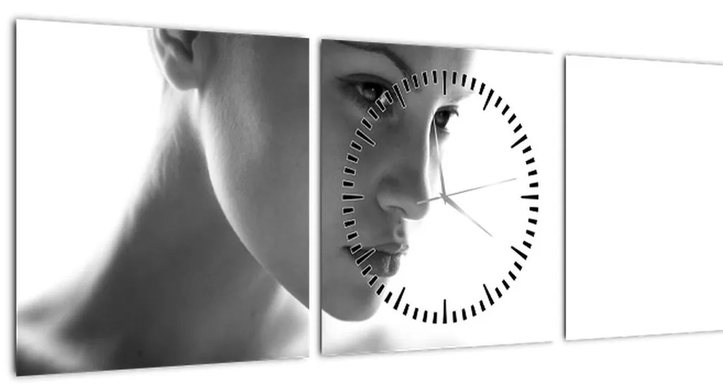 Obraz - Černobílý portrét ženy (s hodinami) (90x30 cm)