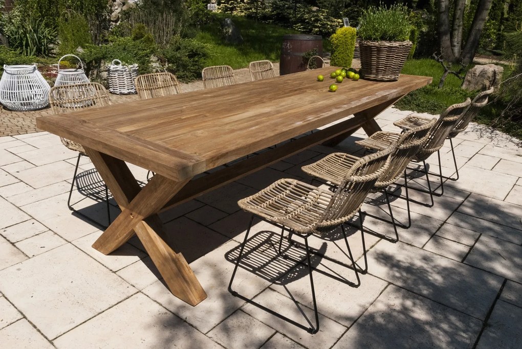 Zahradní stůl LYON teak 240 cm