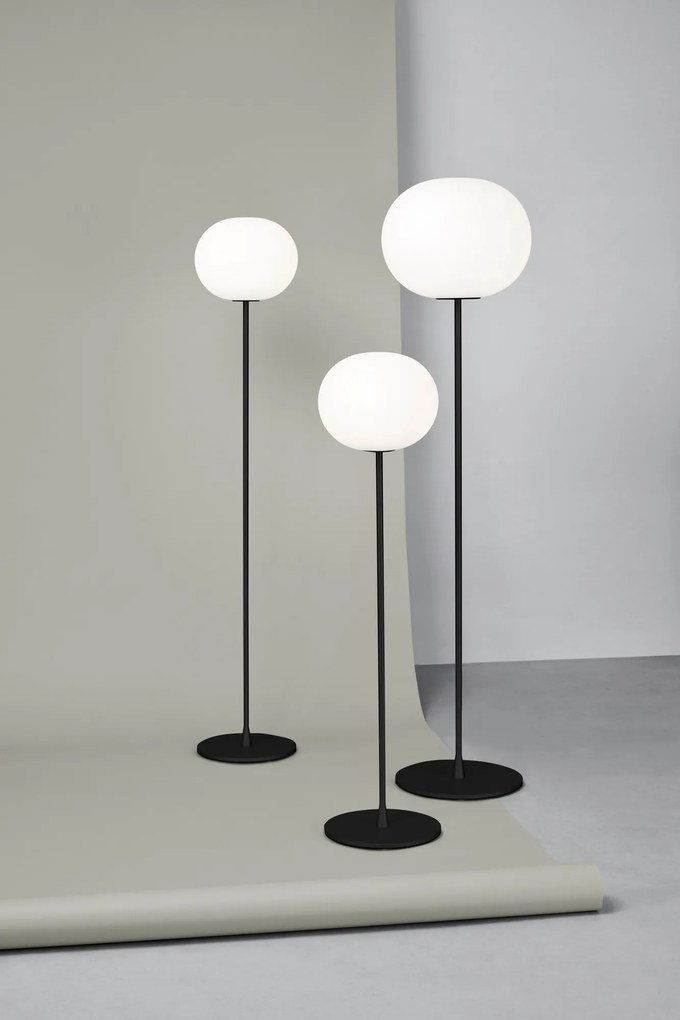 Flos Glo-Ball F3, stojací lampa z triplexového skla se stmívačem, černá, 1x150W E27, výška 185cm