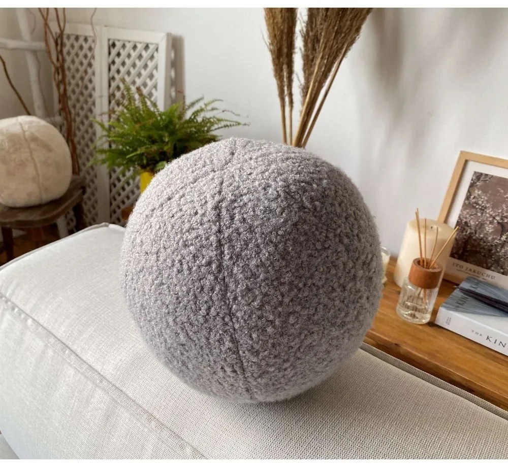 Dekorační polštář z materiálu bouclé ø 20 cm Top – Mioli Decor