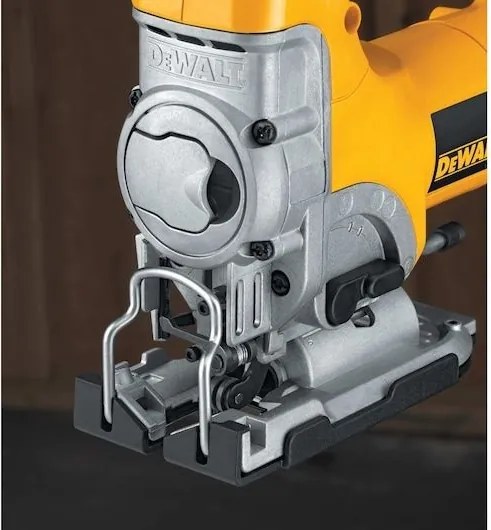 Přímočará pila DeWALT DW331K-QS