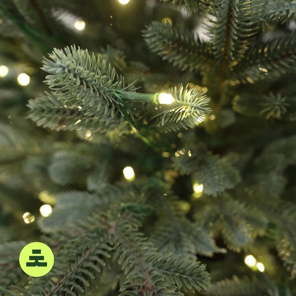 Umělý vánoční stromeček výška 150 cm Spruce Exclusive LED – Můj Stromeček