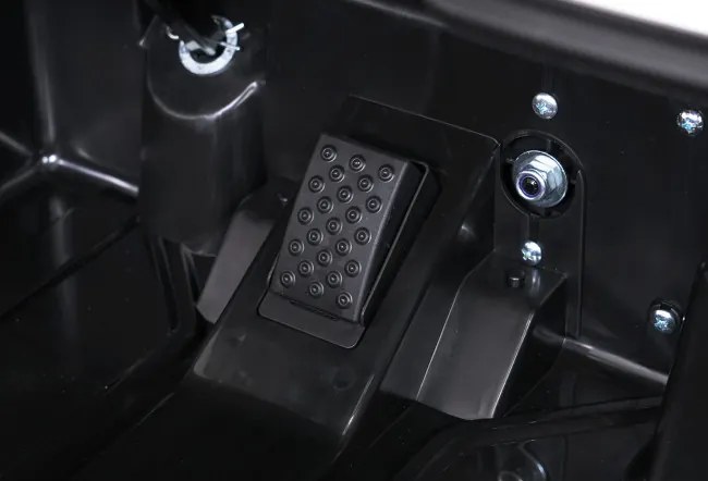 Elektrické autíčko Ford GT černé
