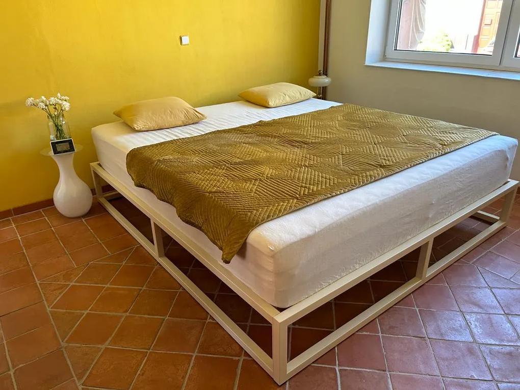 Nábytek ATIKA s.r.o. Kovová postel MINIMA Povrchová úprava: bílá, Rozměr: 140 x 200 cm