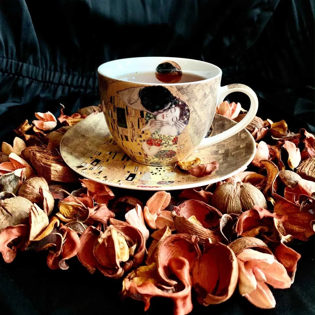 Porcelánový šálek s podšálkem Klimt The Kiss 90 ml sada 2ks