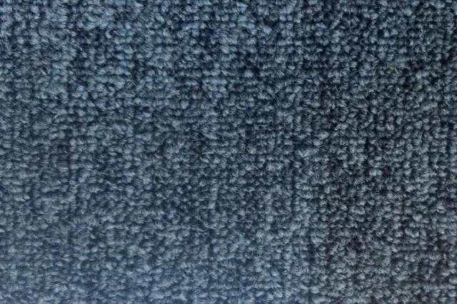 CONDOR Metrážový koberec Lyon 82 modrá BARVA: Modrá, ŠÍŘKA: 5 m, DRUH: smyčka