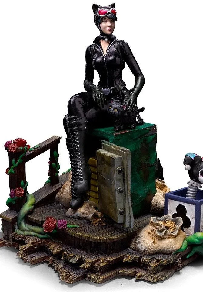 Figurka dc comics - catwoman (gotham city sirens) - deluxe art scale 1/10