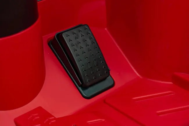 Elektrické autíčko Audi SQ8 červené