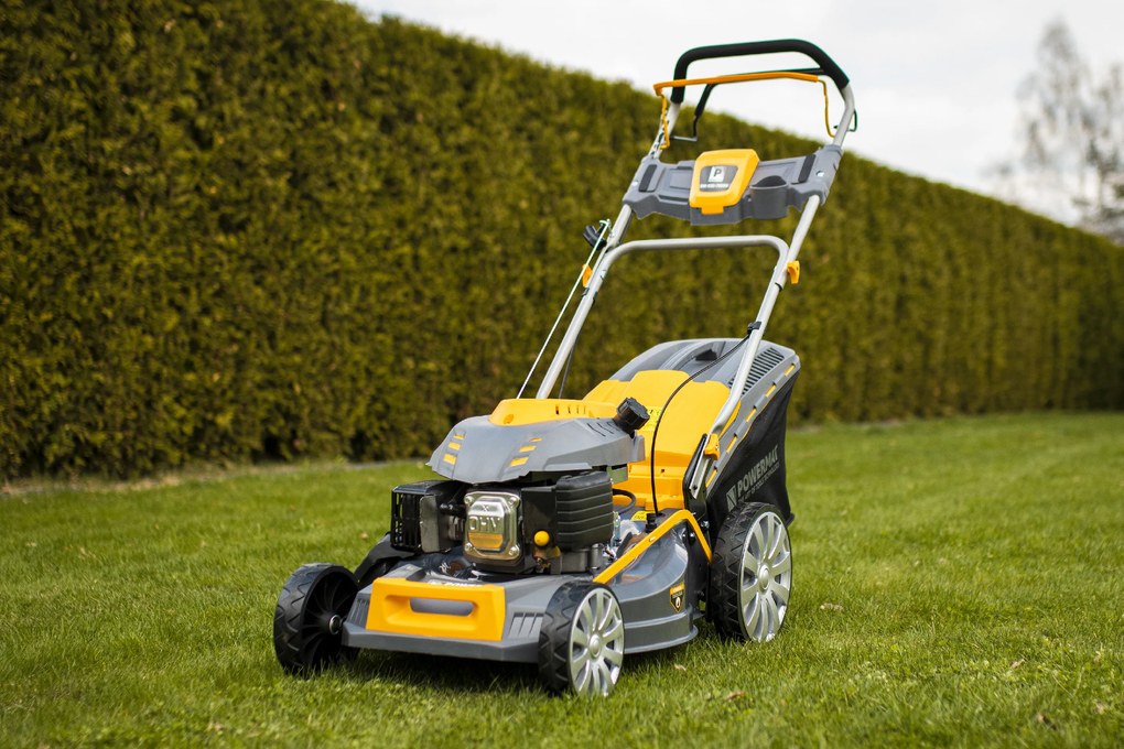 POWERMAT Benzínová sekačka PM-KSS-700SH PM0614