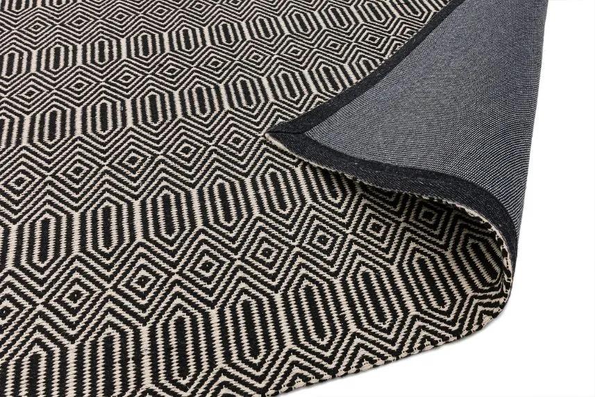 Černý  koberec Darisi Black Rozměry: 200x300 cm